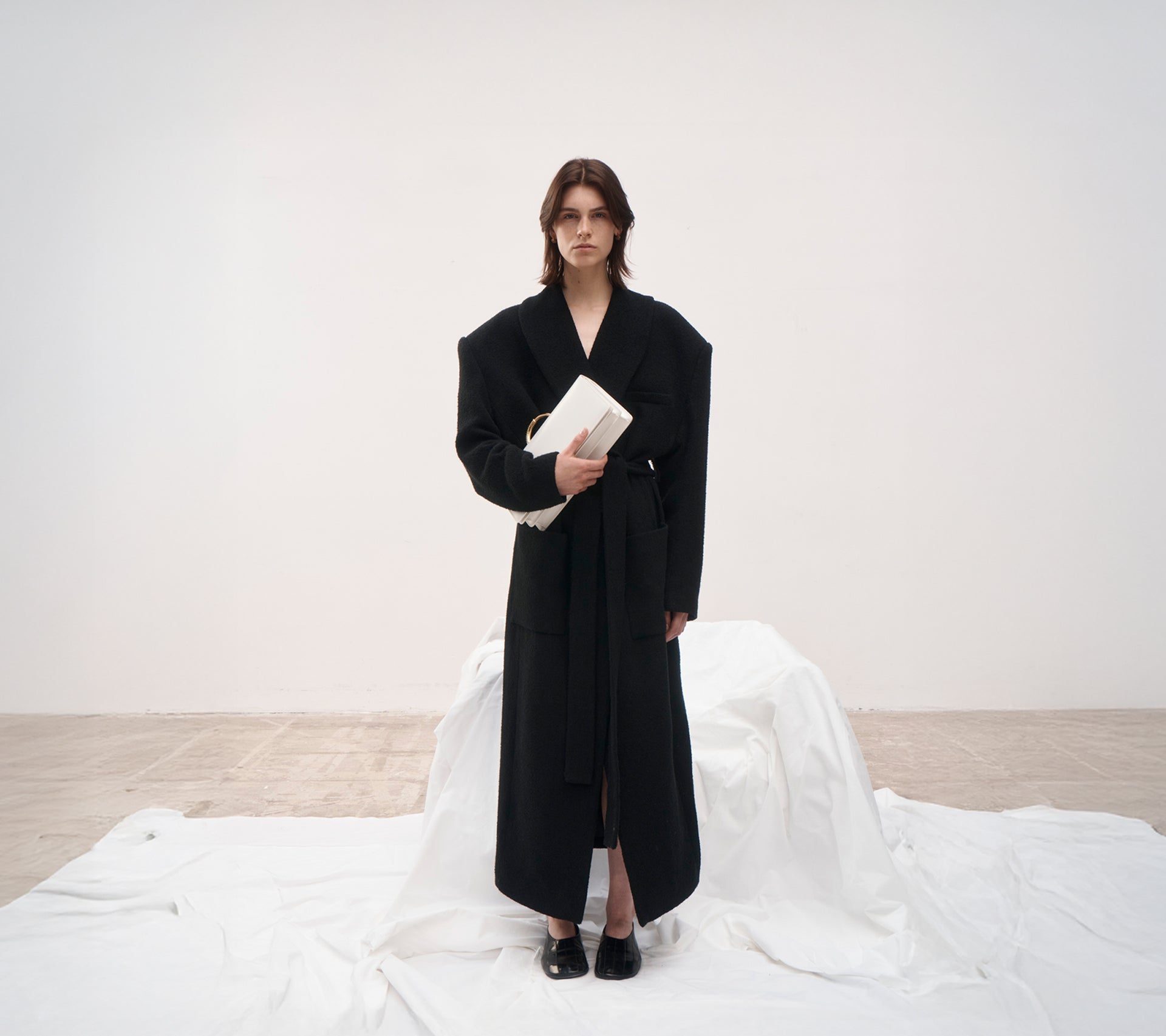 Kassandre – Parisian Leather-Goods House | Sculptural Bags
