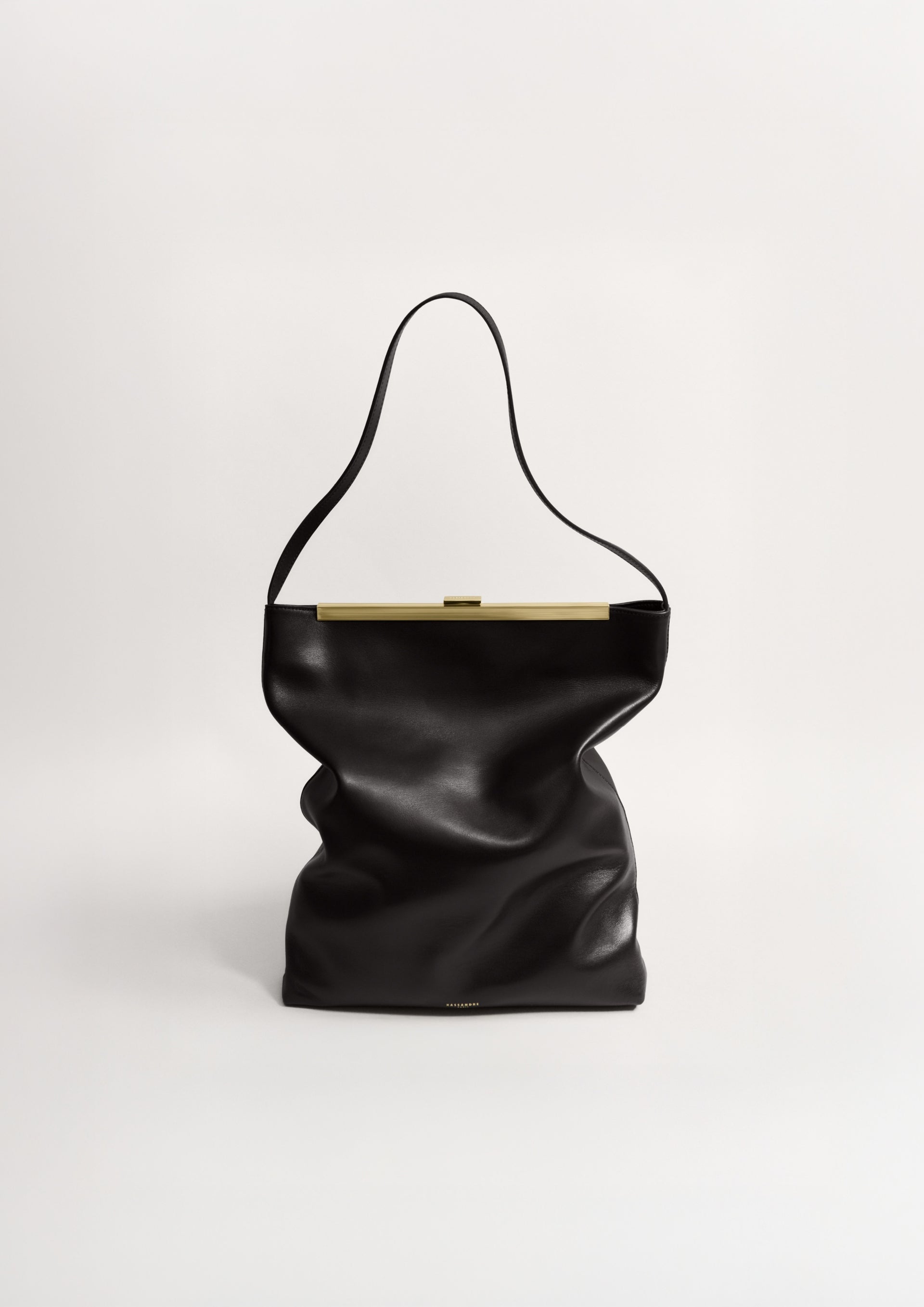 Kassandre – Parisian Leather-Goods House | Sculptural Bags